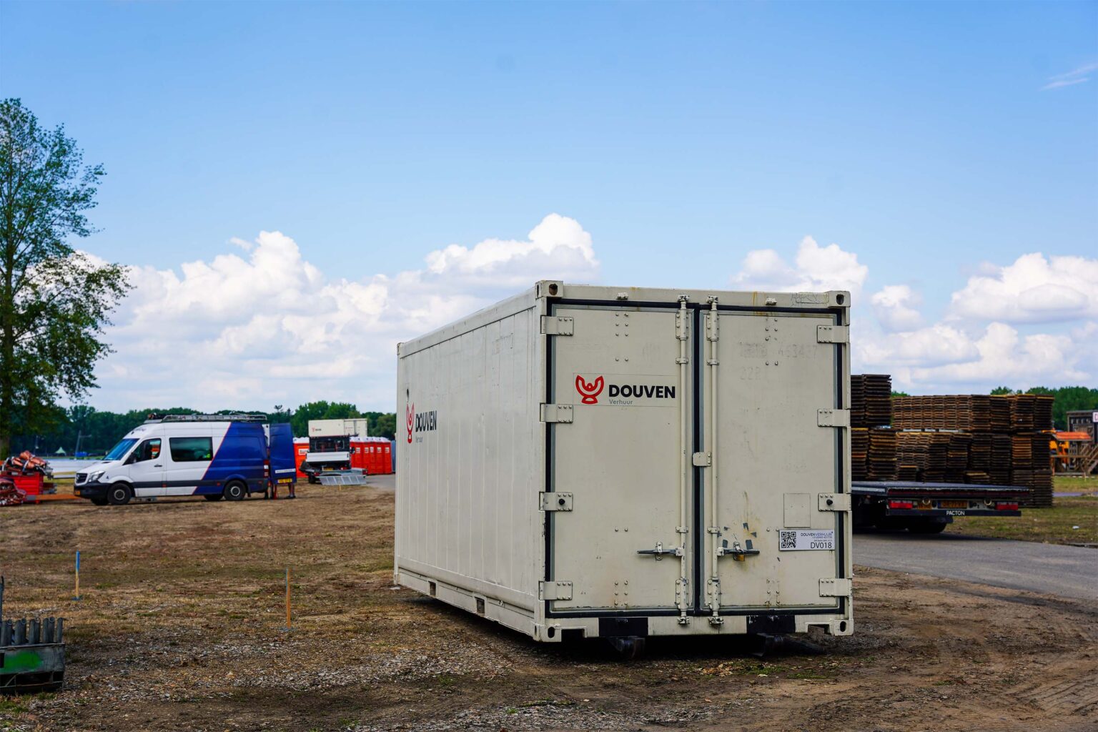 Koelcontainer & koelcel huren | Betrouwbare koeling